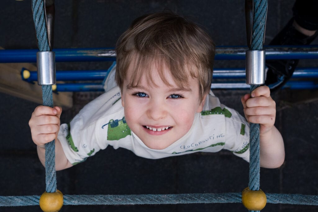 Childhood Moments: Outdoor Child Photography with Natural Light
