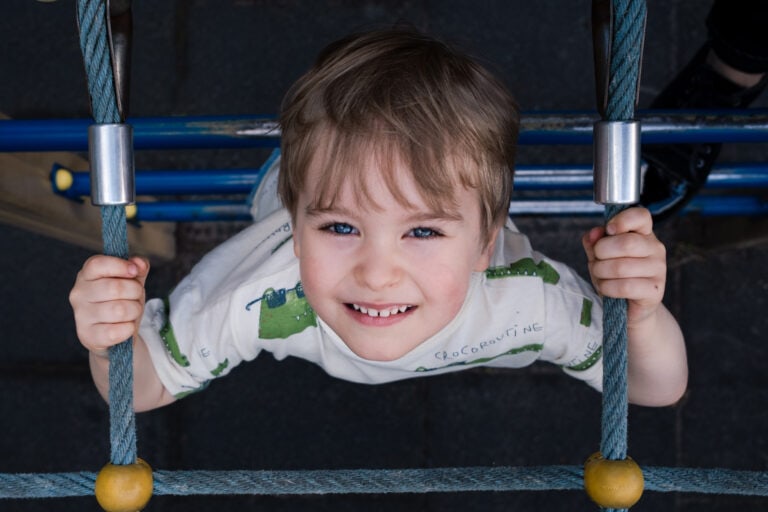 Childhood Moments: Outdoor Child Photography with Natural Light