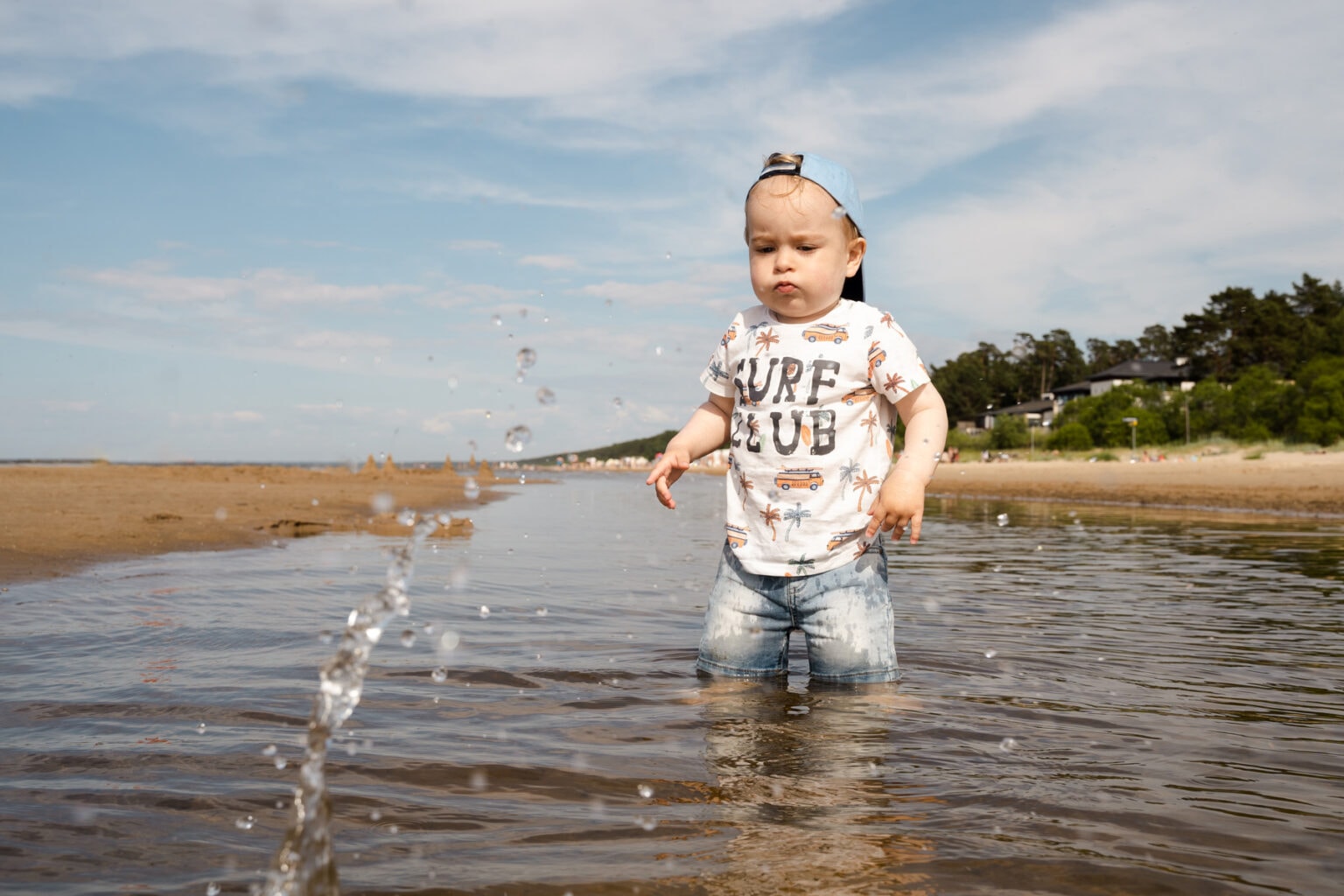 Outdoor Child Photography with Natural Light (2024 Guide)