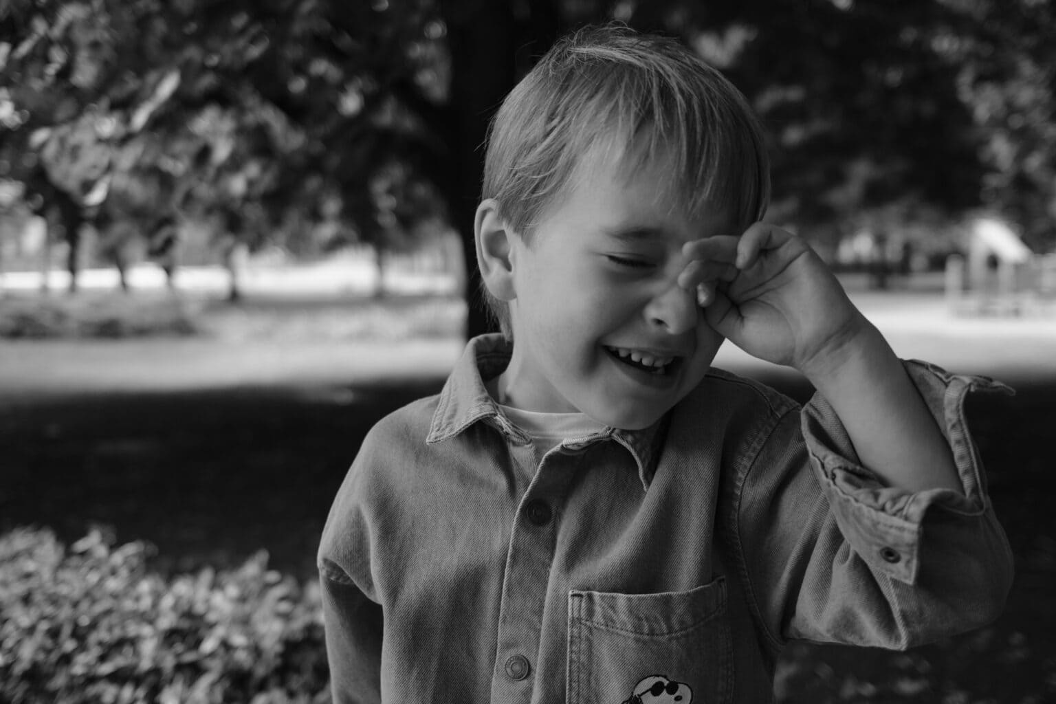 12 Tips for Capturing Genuine Emotions in Portrait Photography