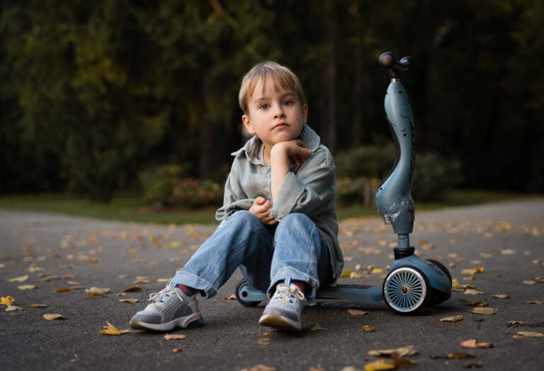 Family Photography 101: Guide for Parents & Beginners (2025)